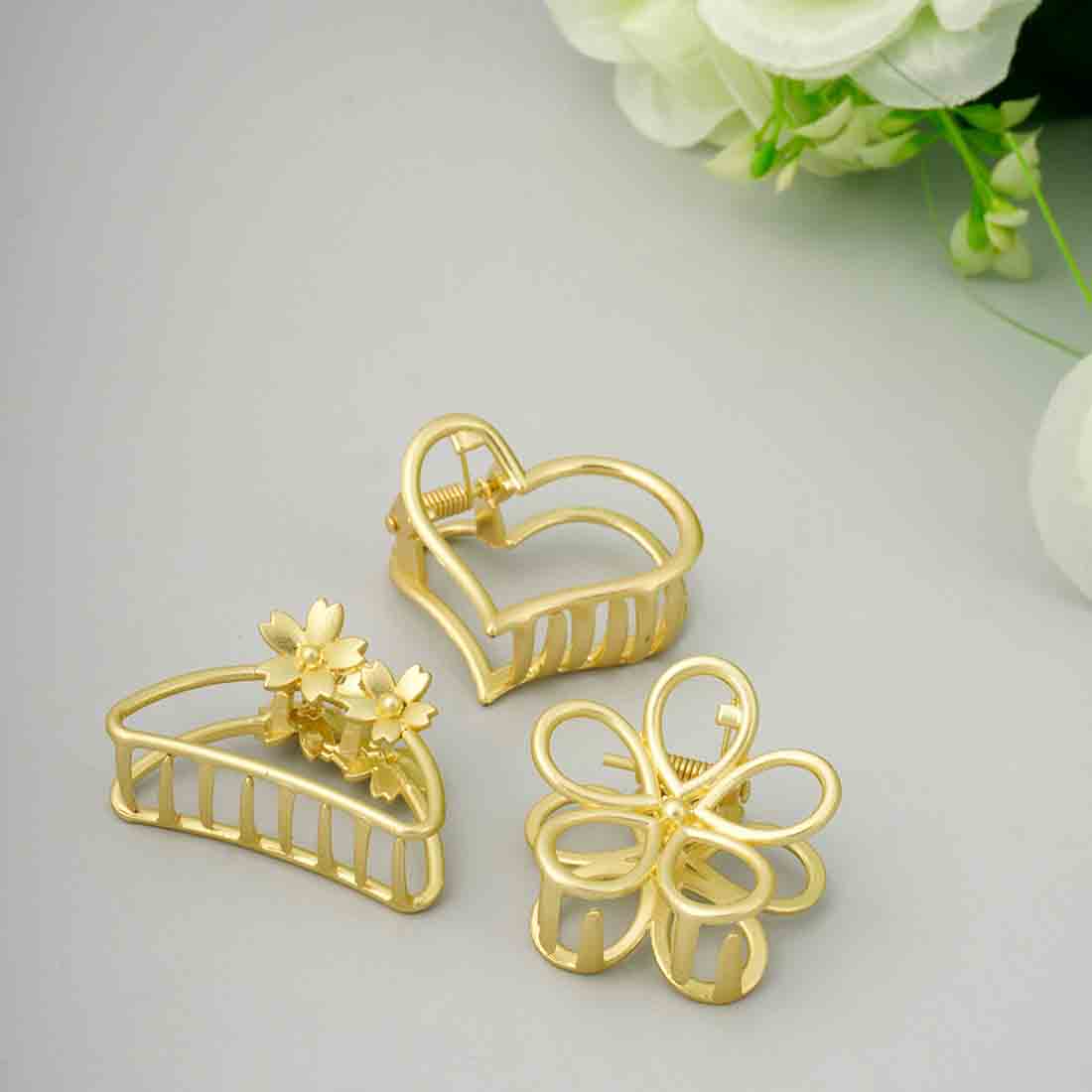 Buy Online Gold Flower Hair Clutches - Ferosh
